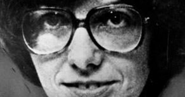 19 susan reinert eyes | Barry Bowe